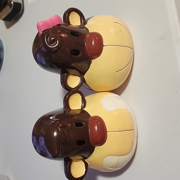 monkey Banks | Accents | Set Of 2 Monkey Banks Mr Mrs | Poshmark